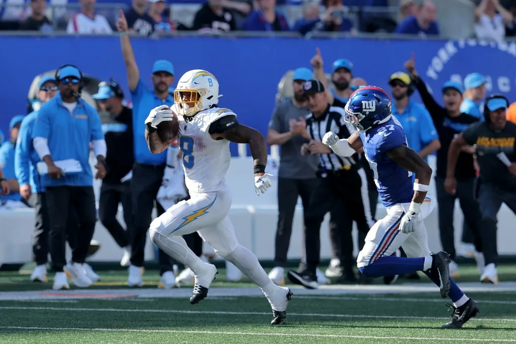Washington Commanders vs Los Angeles Chargers Prediction