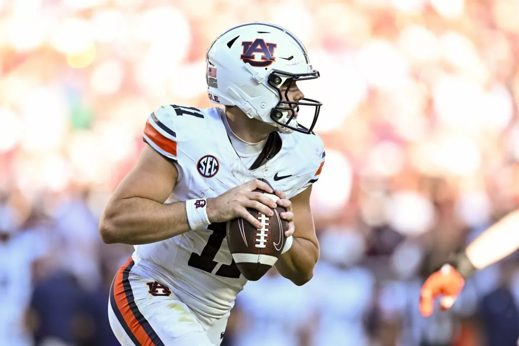 Georgia Bulldogs vs Auburn Tigers Prediction and Picks