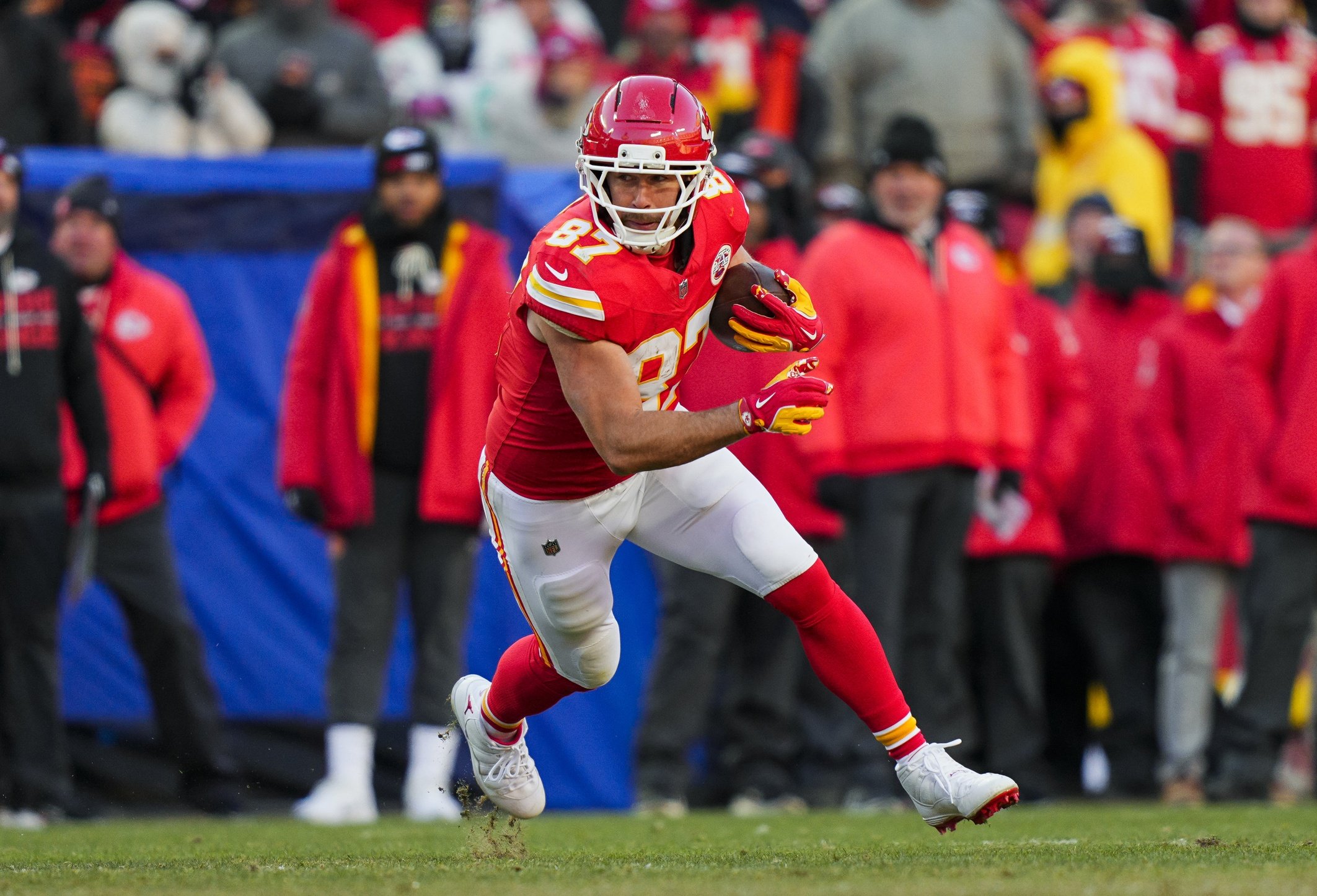 Broncos vs. Chiefs Preview, Picks, and Prediction